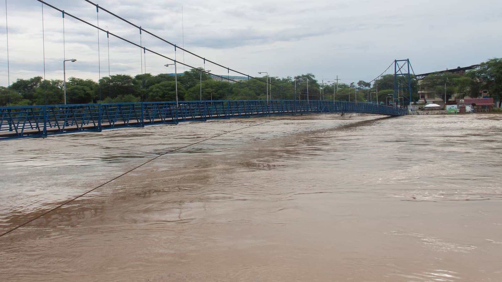 Es necesario descolmatar el reservorio para satisfacer la demanda de ...