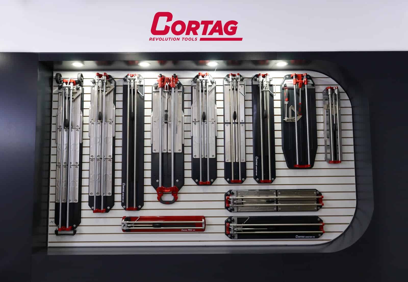 Cortag inaugura su primera tienda a nivel mundial en Perú