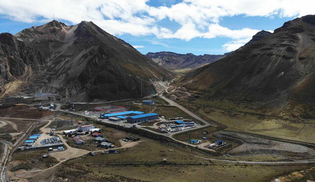 Minera peruana Alpayana anuncia oferta pública por acciones de ...